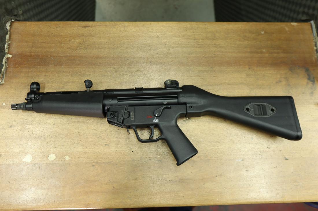 Test du pistolet mitrailleur HK SP5 de Heckler & Koch