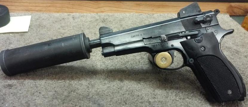 Test du pistolet Smith & Wesson 5906