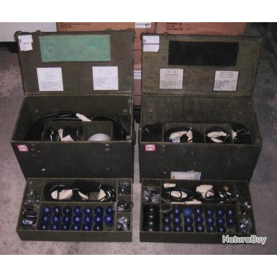 ORIGINAL AUTHENTIQUE US ARMY ELECTRIC LIGHTING EQUIPMENT SET WATERPROOF ...