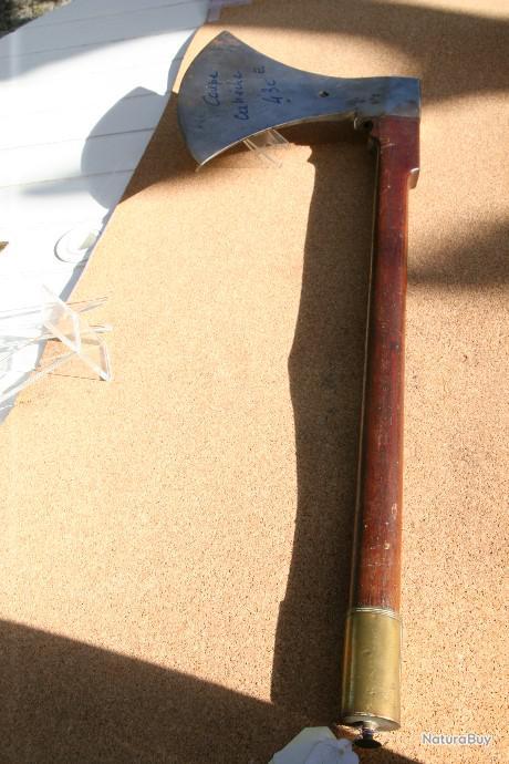 HACHE PURE A TRES FORT FER EPOQUE XIX DENOMMEE PAR LE VENDEUR COUPE ...