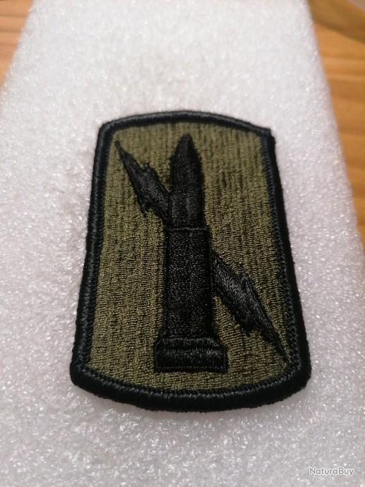 Patch armée us 224th FIELD ARTILLERY BRIGADE kaki ORIGINAL 2 - Insignes ...