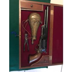 Revolver à poudre noire, achat neuf ou d'occasion au meilleur prix