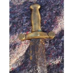 Epées-glaives : armes blanches de collection, répliques ou d'origine