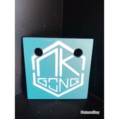 Gong carré de 10 cm du 22lr au 44 mag . cible métallique marque MK gong ...