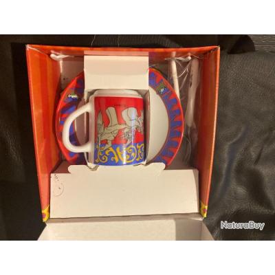 SERVICE DE TABLE ENFANT LE BOSSU DE NOTRE DAME 2 - Art de la table ...