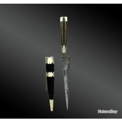 STYLET avec son FOURREAU - Corse - XIXème siècle - Armes blanches du ...