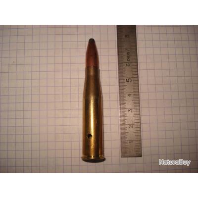 Une cartouche de 8x56 RS mannlicher neutralisée, étui percé, amorce ...