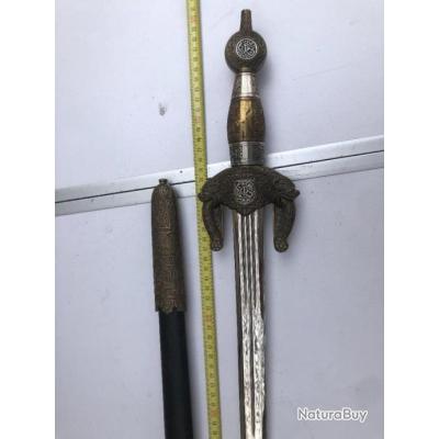 TRES GRANDE EPEE poignee en forme d'elephant - Epées (9655198)
