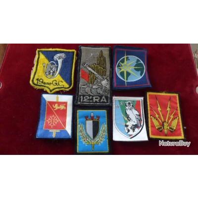 LOT N°12 / ECUSSONS ARMEE DE TERRE DIVERS - Insignes en tissu - Patchs (9661676)