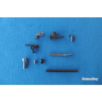 GRAND LOT MANURHIN MR 93 / MR 96 - Pièces et Eléments d'armes de ...