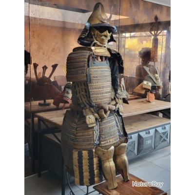 Japan Antique Eboshi Yoroi set armure royal de Busho / Shogun - Armures ...