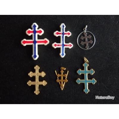 Lot de Croix de Lorraine 44-45 - Broches - Pin's (9688998)