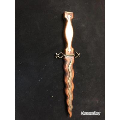 Dague poignard artisanale cuivre et bois lame kriss - Dagues de chasse ...