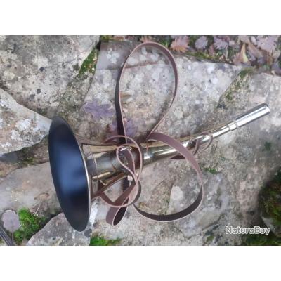 Belle TROMPE / CORNE MILLIENS à pavillon ..... 33 cm - Cornes d'appel ...