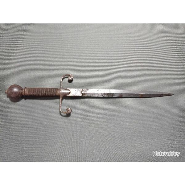 DAGUE ancienne dite « MAIN-GAUCHE » - Fin du XVIIe ou début XVIIIe ...