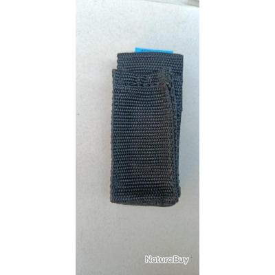 Porte matraque baton lampe ASR en cordura 16 pouces - Accessoires pour ...