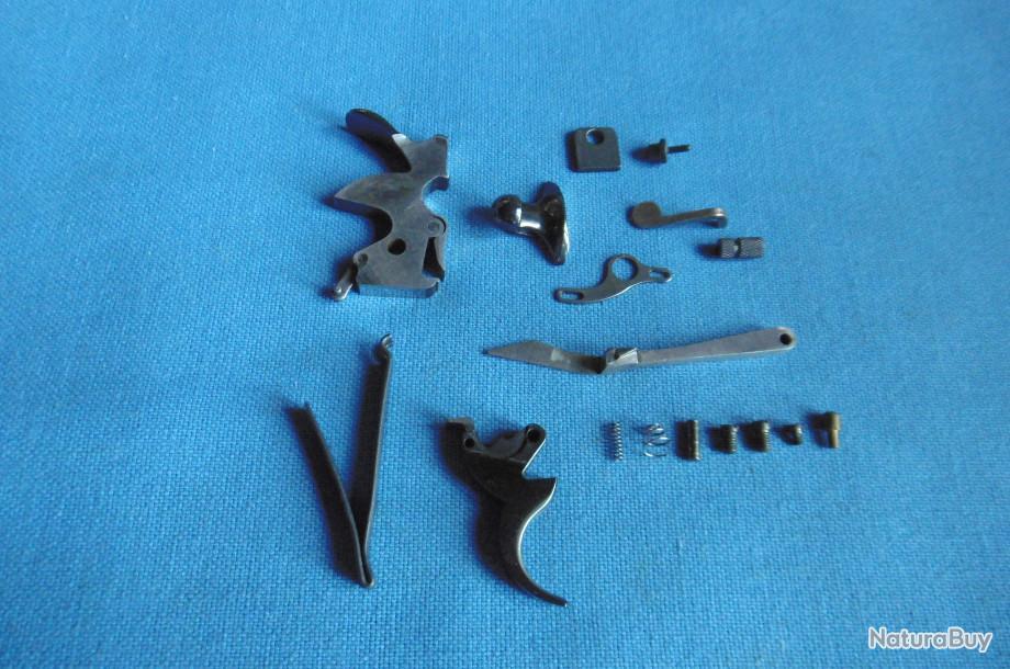 GRAND LOT PIÈCES REVOLVER COLT PYTHON - Pièces et Eléments d'armes de ...