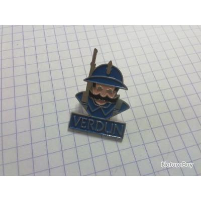 Pin's No broche Militaires Poilu Guerre Verdun Réf 5256 - Broches et ...