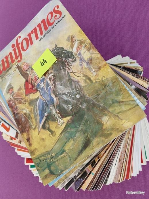 Collection complète de la revue "Uniforme" : du numéro 1 au numéro 50 ...