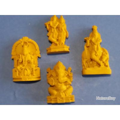 COLLECTION - 4 OBJETS POUR COLLECTION DE STYLE INDOU- - Objets divers ...