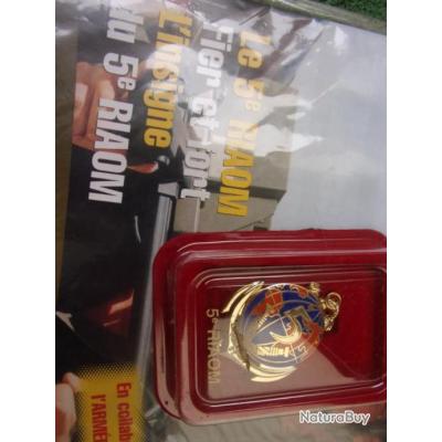 Insigne militaire 5 RIMOM - Insignes - Pucelles - Fourragères (11392540)