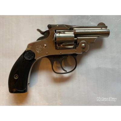 RARE REVOLVER SMITH & WESSON CAL. 32 S & W SHORT. Catégorie D ...