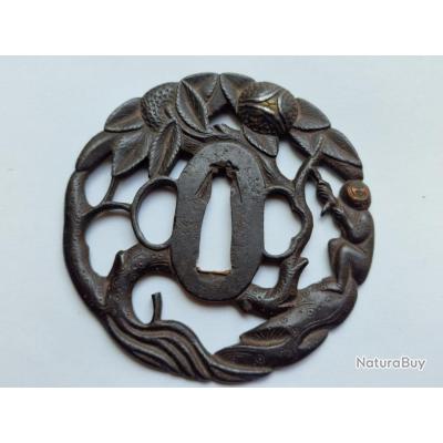 TSUBA POUR SABRE JAPONAIS KATANA EN FER SINGE JAPON PERIODE EDO ...