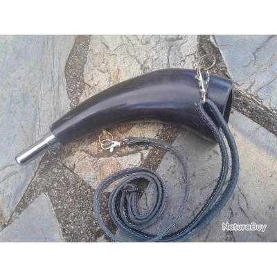 Trompe en corne plus bretelle. - Cornes d'appel, Trompes de chasse ...