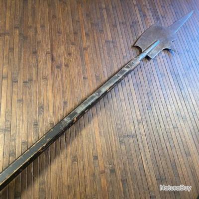 IMPOSANTE HALLEBARDE SEMPACH XVll éme - Lances (11687368)