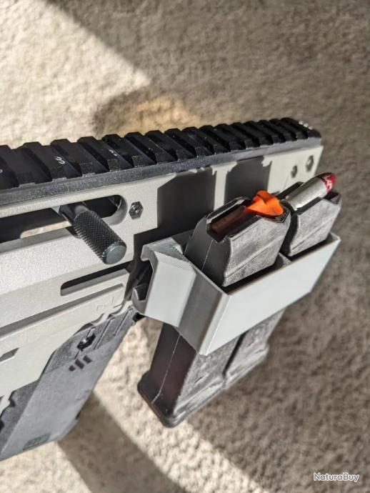 GLOCK - Porte chargeur sur rail picatinny Glock -Over/Under Picatinny ...