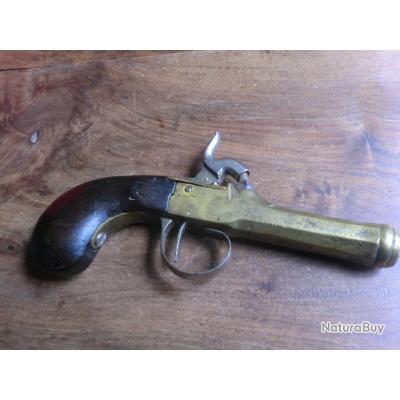 Pistolet a percussion canon en bronze coulé octogonal mouluré a la ...