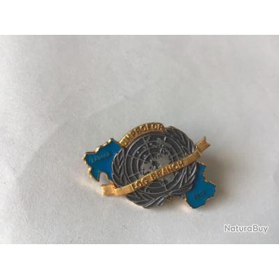 VENDU PAR LE-CUIRASSIER INSIGNE ONU UNPROFOR LOG BRANCH ZAGREB HQ ...