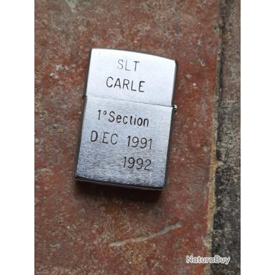 Beau Zippo militaire insigne français, attribué et daté "Force et ...