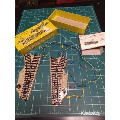 LOT DE 2 AIGUILLAGES CHANGEMENTS DE VOIES RAILS DE MARKLIN HO 5117 BON ...