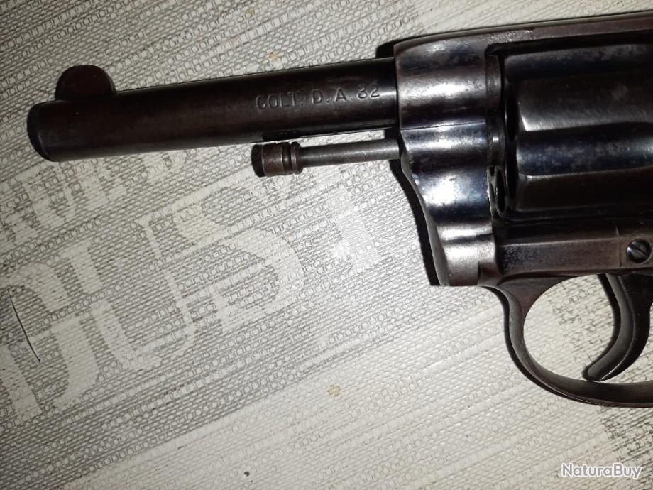 Revolver colt New pochette double action en calibre 32 long colt ...