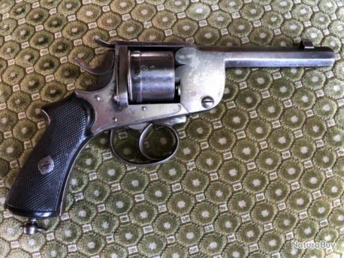 Beau revolver à système de collection LEVAUX calibre 380 poudre noire ...