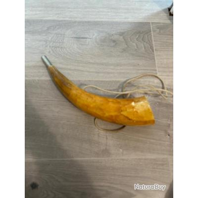 Trompe en corne naturelle à 1€ - Cornes d'appel, Trompes de chasse ...
