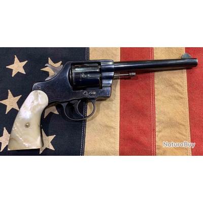 Superbe Colt 1895 a l'état du presque neuf étant d'occasion plaquettes ...