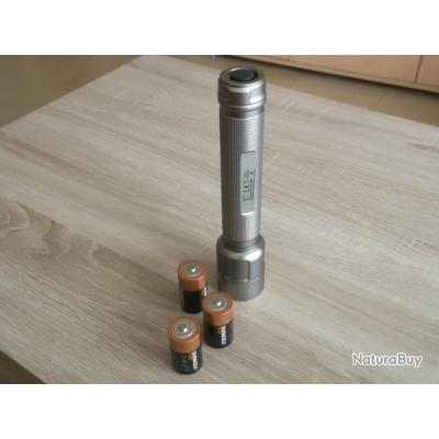 Lampe torche ASTAR LED 550 Lumens - Lampes tactiques et sécurité (12875021)