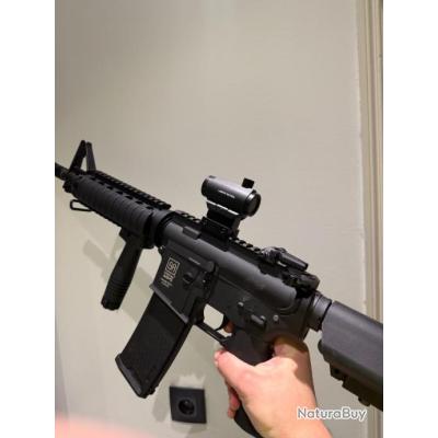 Specna armes m4 1.4 joules avec viseur point rouge et équipements en ...