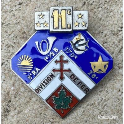11° Division d'Infanterie, DIVISION de FER, pastille avec poinçon 1939 ...