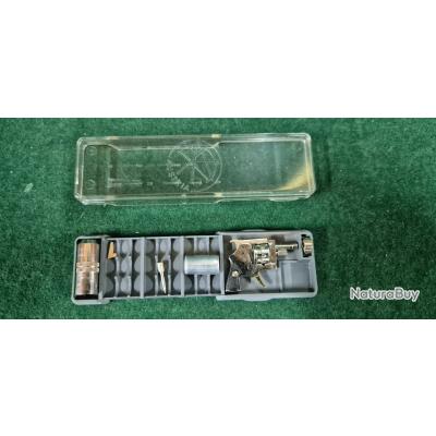 Le plus petit revolver du monde Xythos austria calibre 2mm a broche a ...