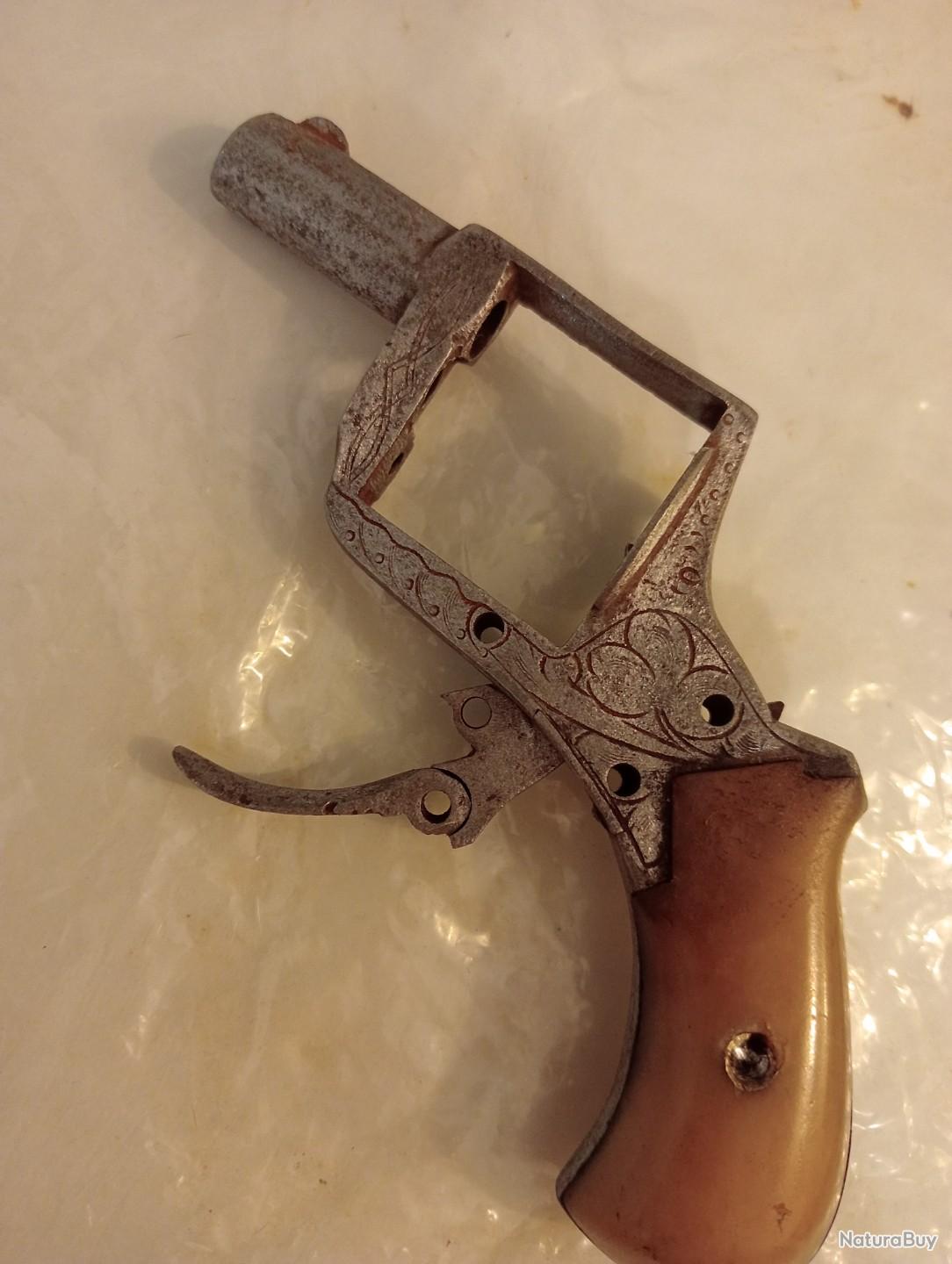 REVOLVER BULLDOG - Revolvers bulldog et velodog (13674692)