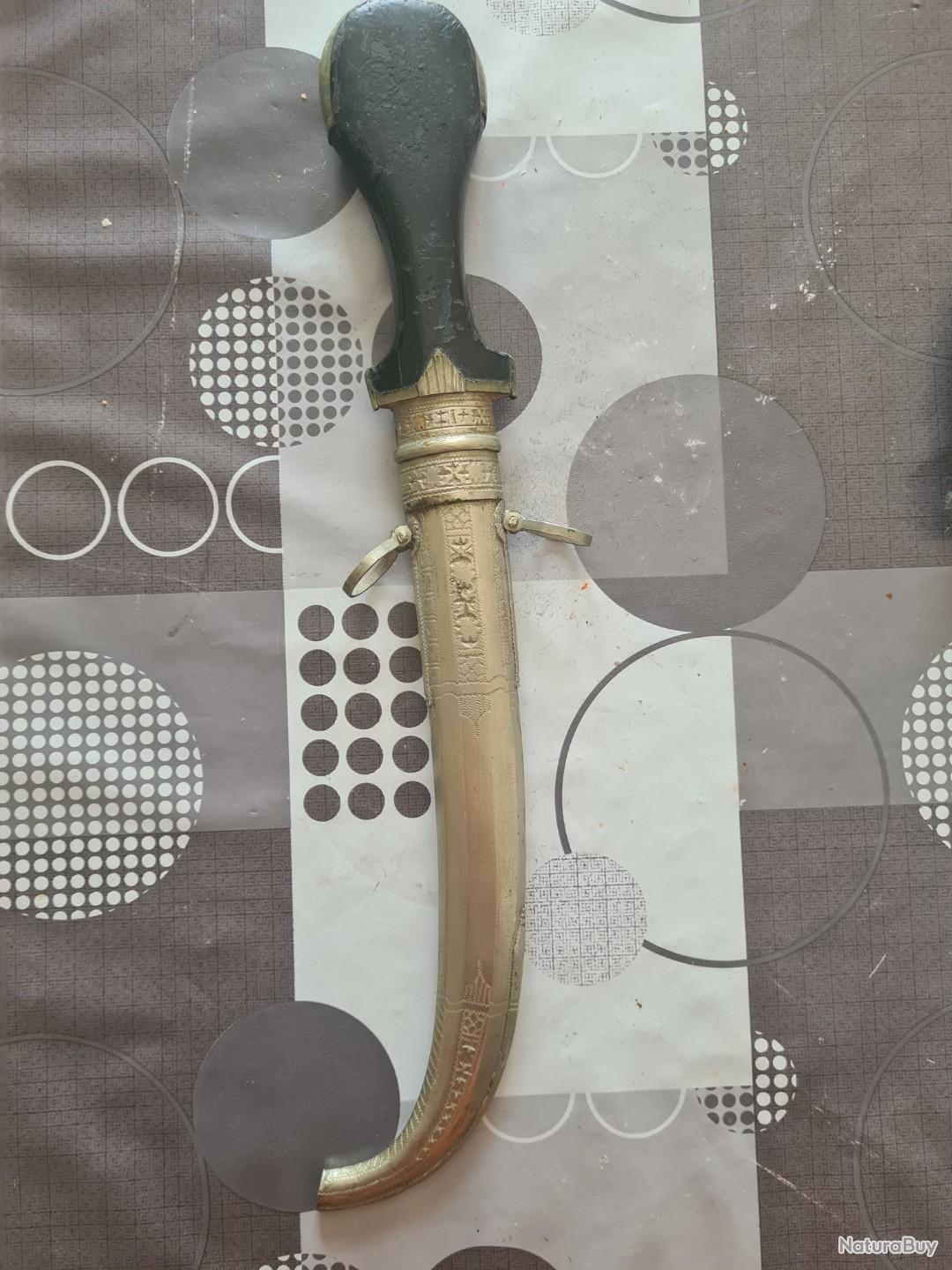 SABRE AFRICAIN ANCIEN - Sabres (13620730)