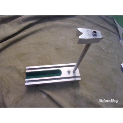 Support de revolver/pistolet de stand - Matériel de chargement et d ...
