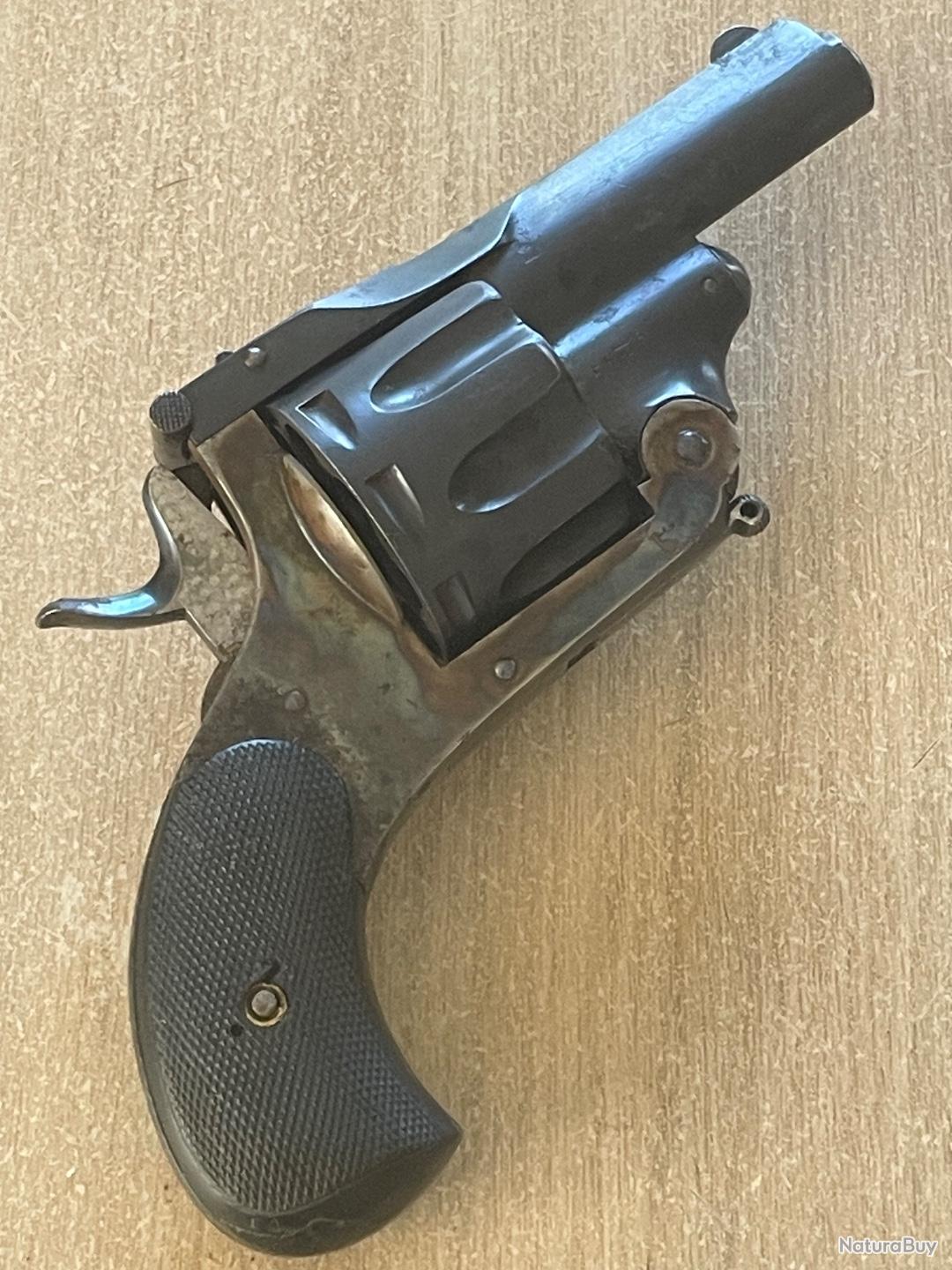 AUGUSTE FRANCOTTE REVOLVER DE TYPE « L'EXPLORETEUR » À BRISURE BARILLET ...