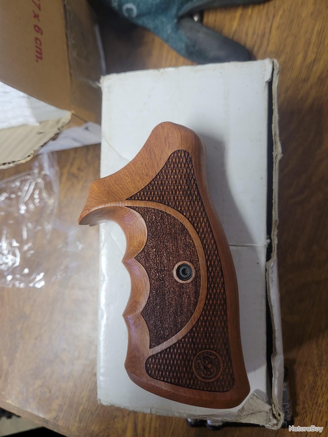 Grips crosse bois pour smith wesson carcasse K/L square butt target rug ...