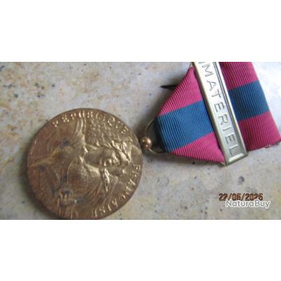 Médaille de la Médaille Défense Nationale Agrafe Matériel - Médailles ...