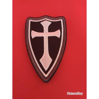écusson templier bouclier de l'ordre brodé scratch dimensions 8/5 cm templiers - Ecussons ...