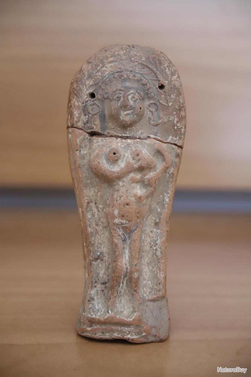 Représentation en terre cuite de la déesse Astarté - Egypte, fin de la ...